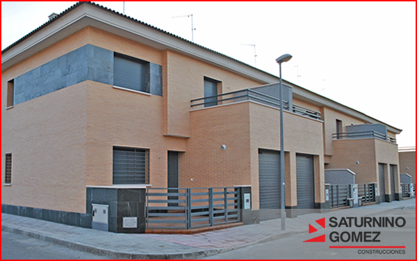 Viviendas Unifamiliares "La Romana" - Saturnino Gómez S.L - Constructores y Promotores